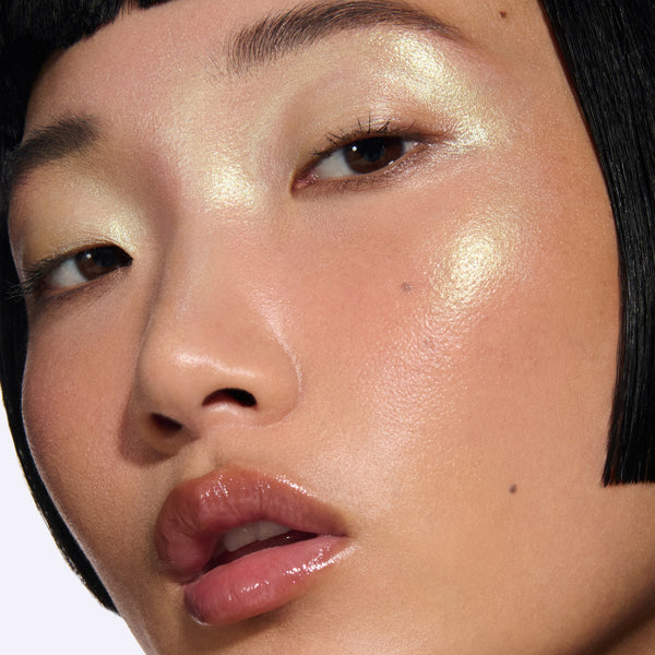 Genesis Glow Highlighter Egg in Coded | GODMODE Beauty – Godmode Beauty